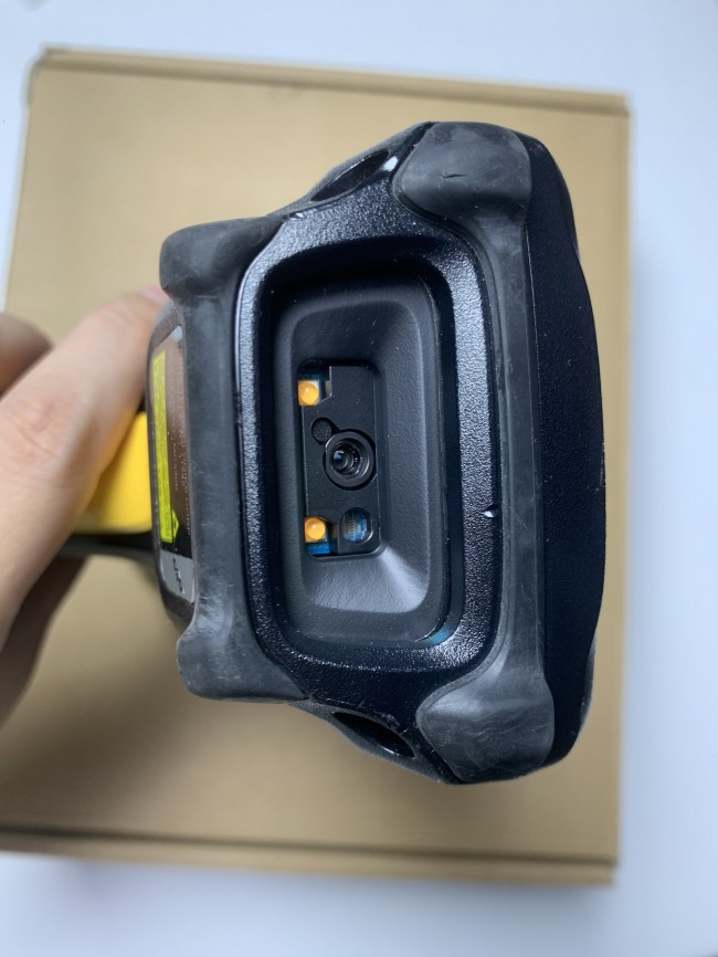 Zebra MC330K-GI3HA3US01 38 Key 4" DISPLAY Gun Android Barcode Scanner ...